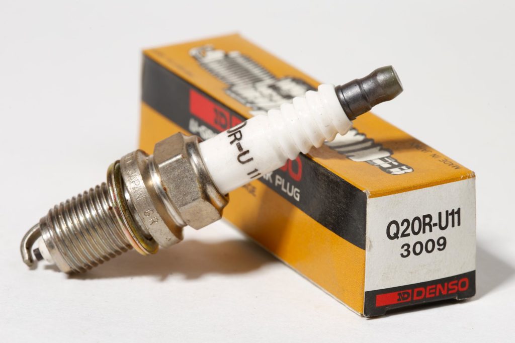 Denso Q20R-U11 spark plug - Shoestring Automotive